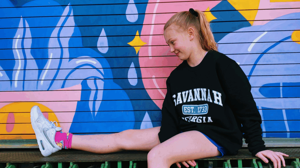 Tween Girls In Chattanooga: Navigating Trends, Creativity & Growing Up